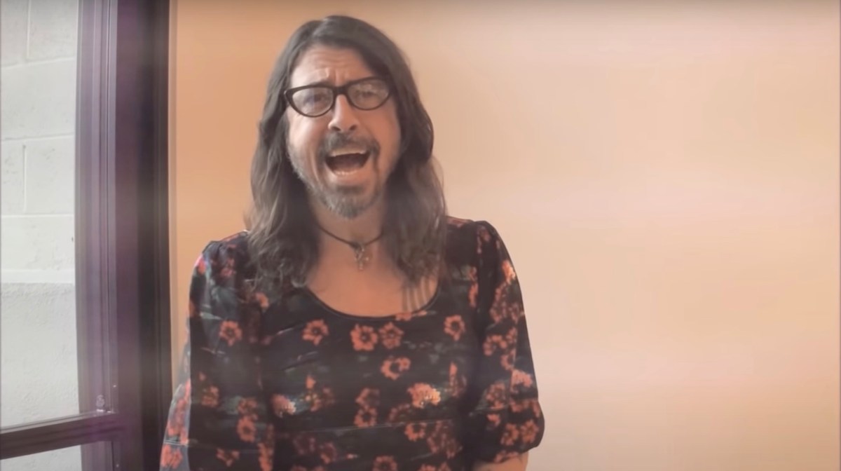 Dave Grohl and Greg Kurstin Cover Lisa Loeb’s “Stay” – Hanukkah ...